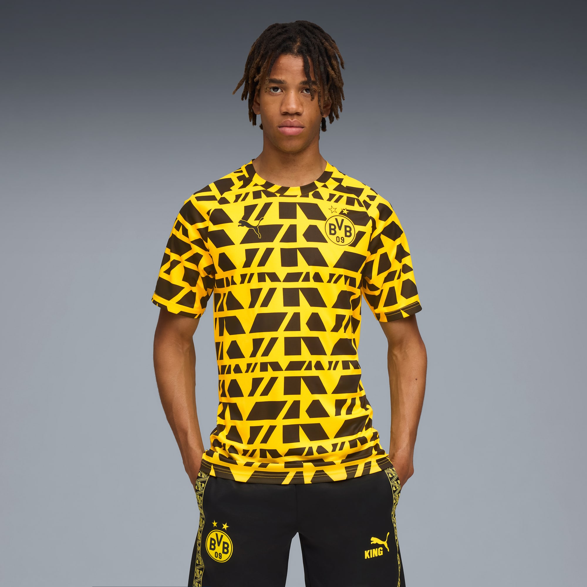 BVB Men's Soccer Warm-Up Jersey | PUMA